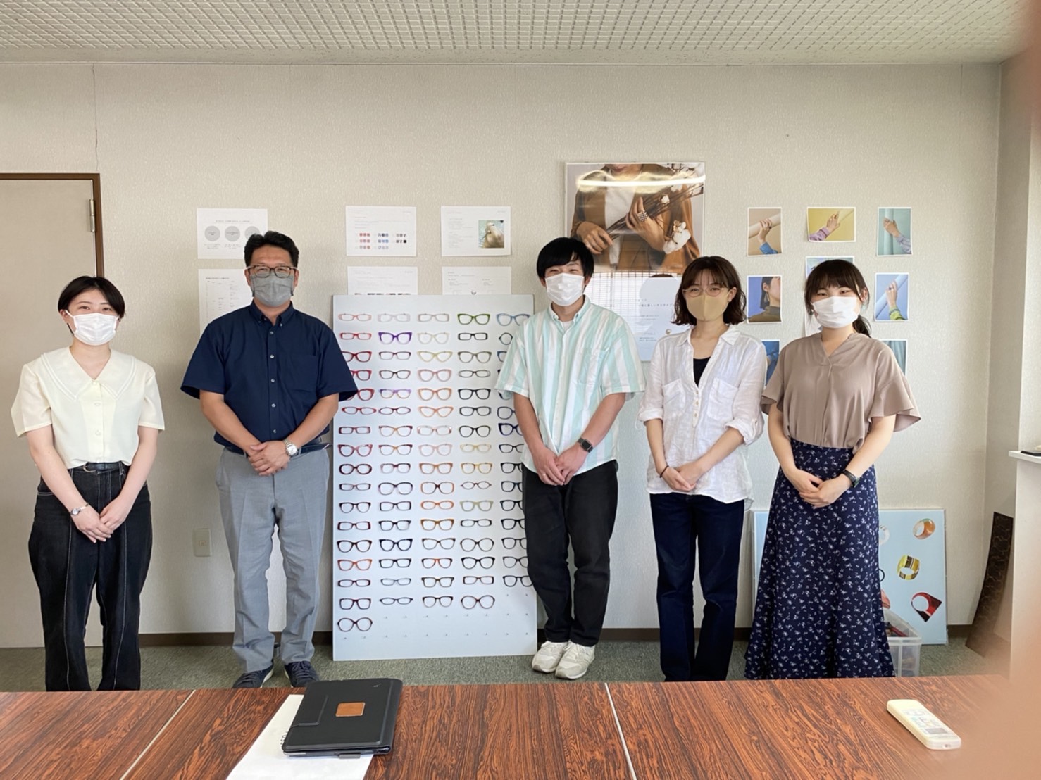 地域を盛り上げたいという想いから始まった眼鏡ブランド - とらくらメディア